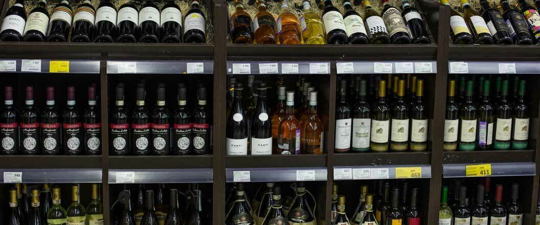 How to Import Alcohol and Wine to the U.S. | USA Customs Clearance